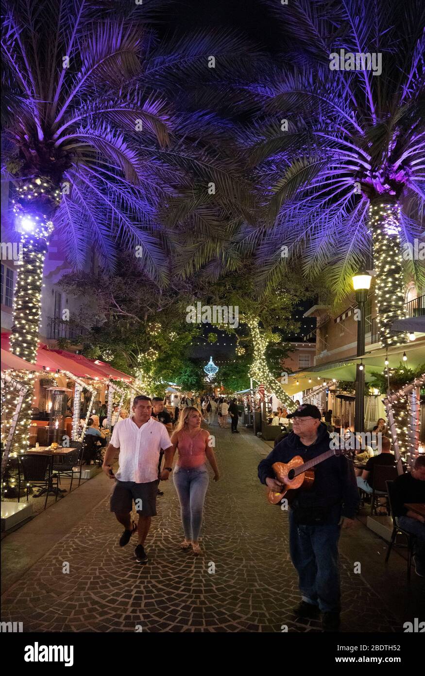 Restaurant espanola way usa hi-res stock photography and images - Alamy