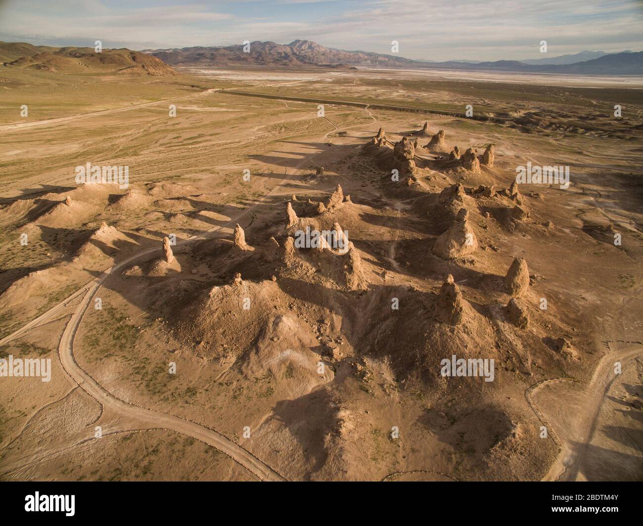 Long pillars hi-res stock photography and images - Alamy