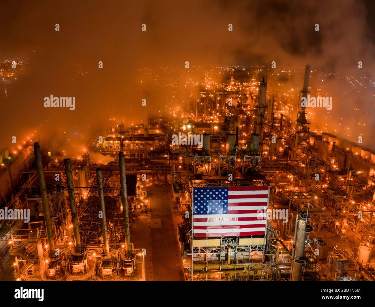 Refinery steam hi-res stock photography and images - Alamy