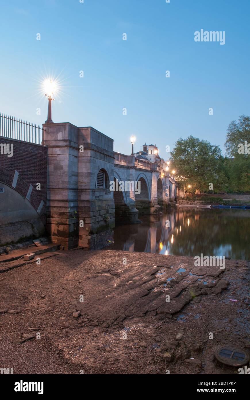 18th century london bridge design hi-res stock photography and images ...