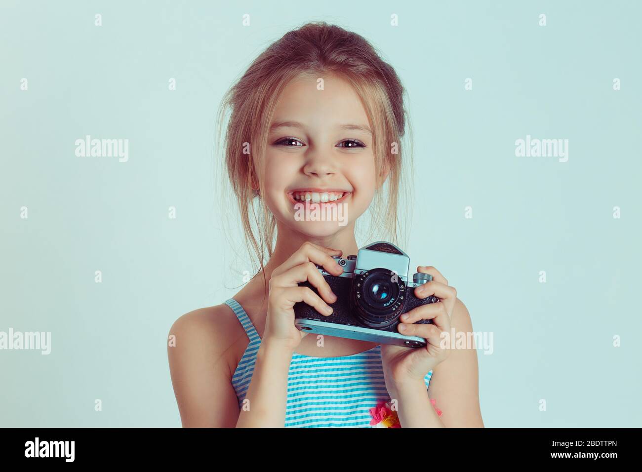 Vintage childhood pictures hi-res stock photography and images - Alamy