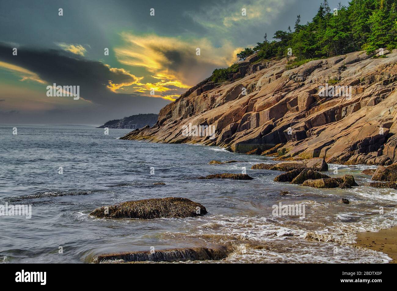 Coastline coast maine seascape hi-res stock photography and images - Alamy