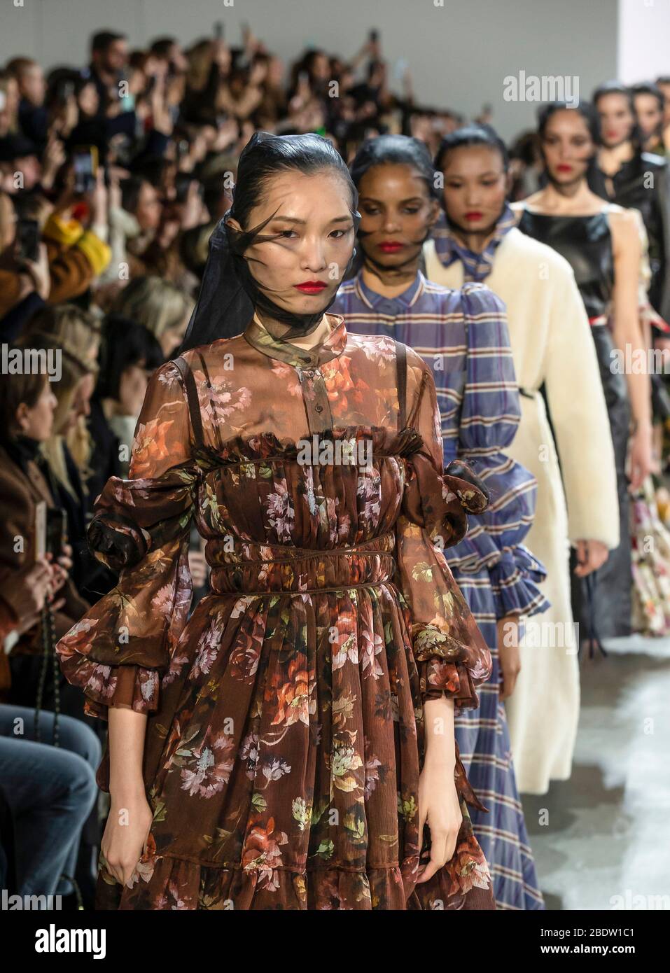 Chunjie liu hi-res stock photography and images - Alamy