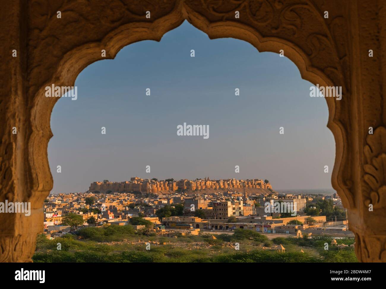 Rajasthani arch hi-res stock photography and images - Alamy