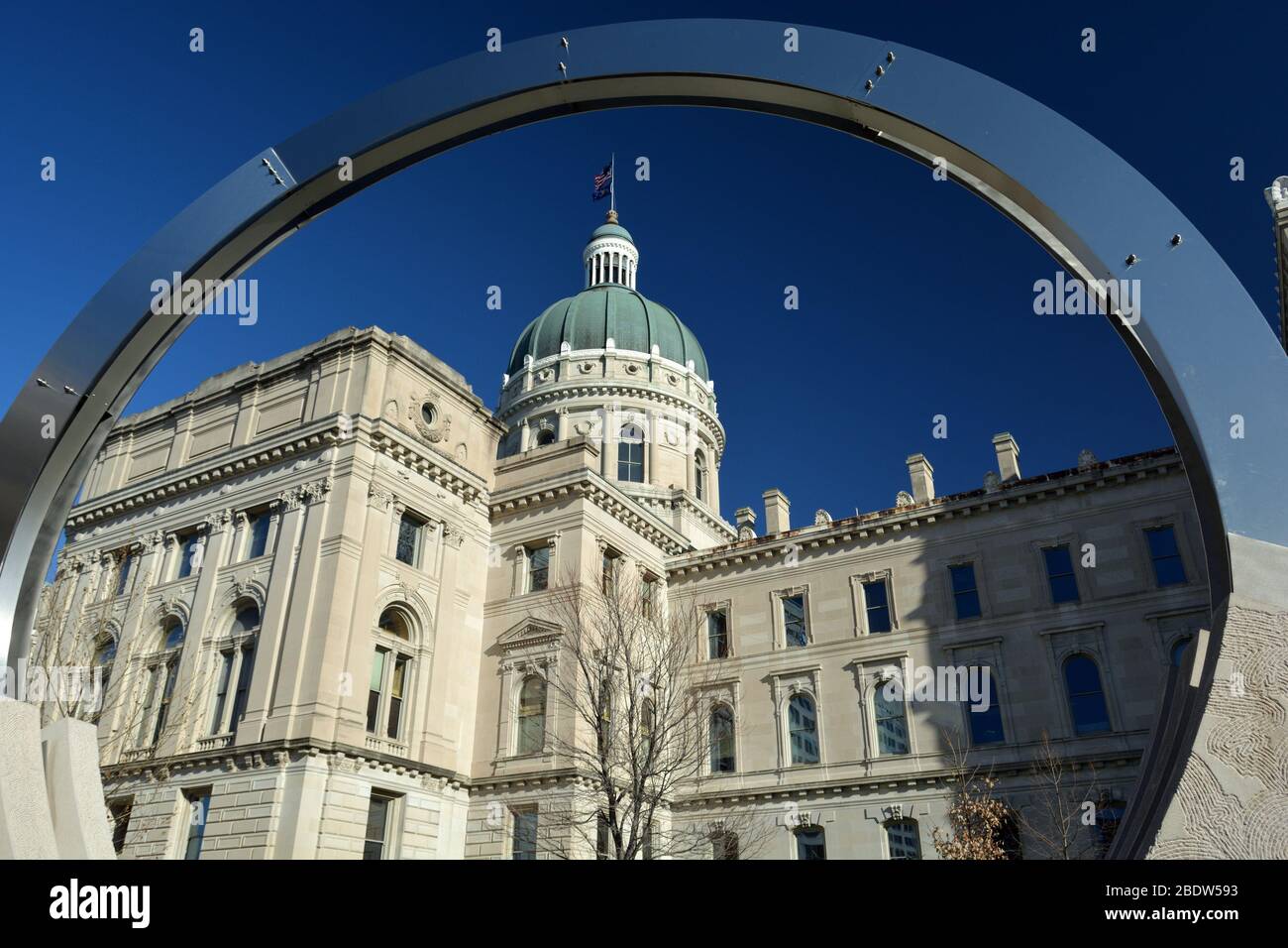 Us capitol pillars hi-res stock photography and images - Alamy