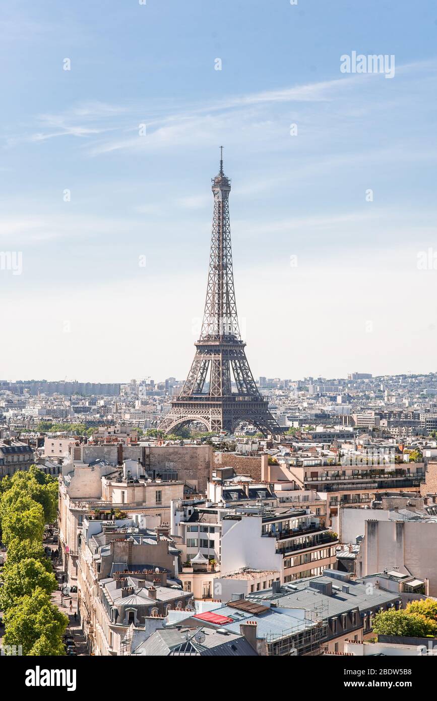 Eiffel tower street view hi-res stock photography and images - Alamy