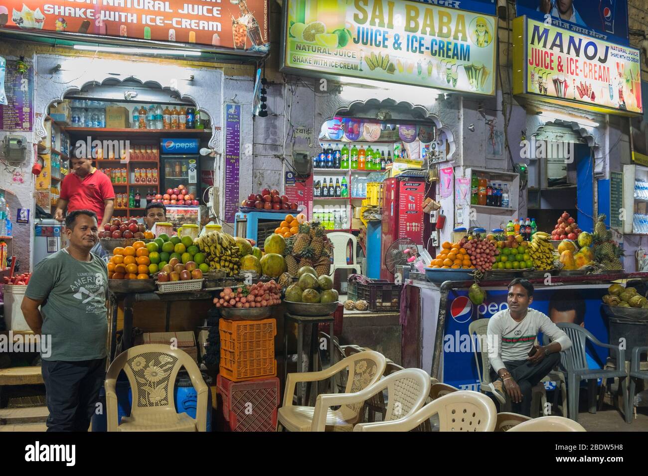Jaisalmer Market High Resolution Stock Photography and Images - Alamy