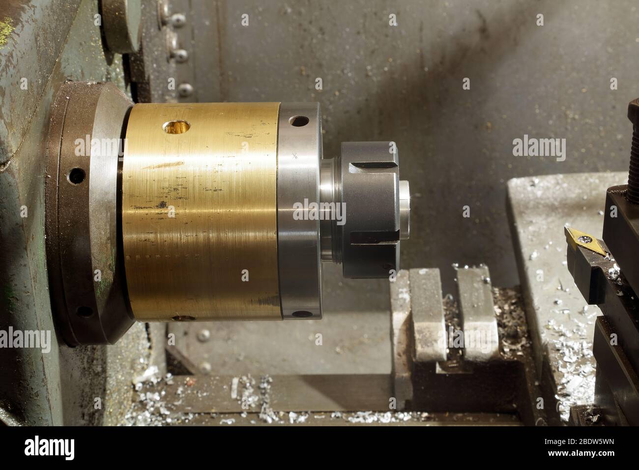 Lathe collet chuck hi-res stock photography and images - Alamy