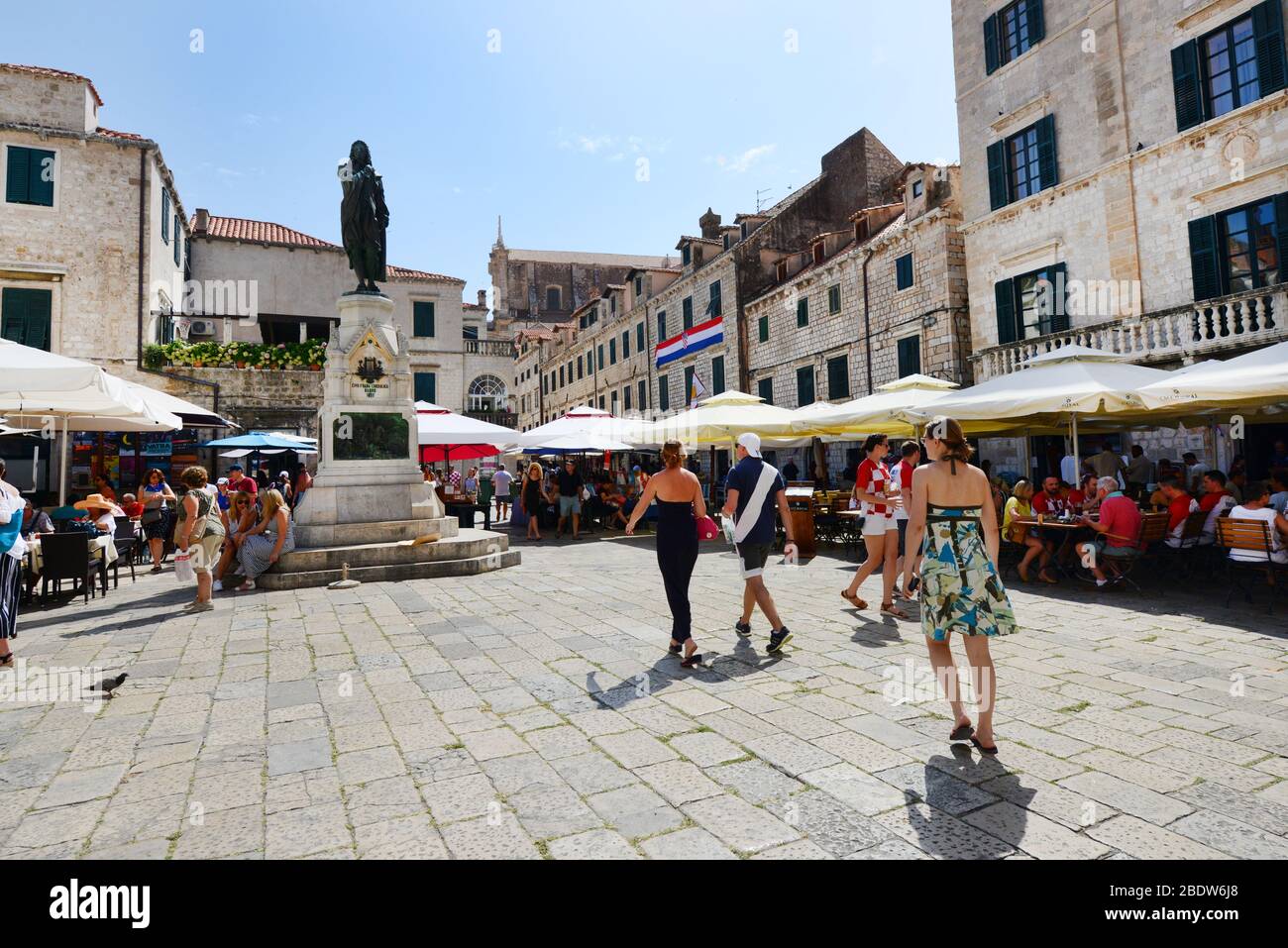 Gundulic Square in Dubrovnik Stock Photo - Alamy