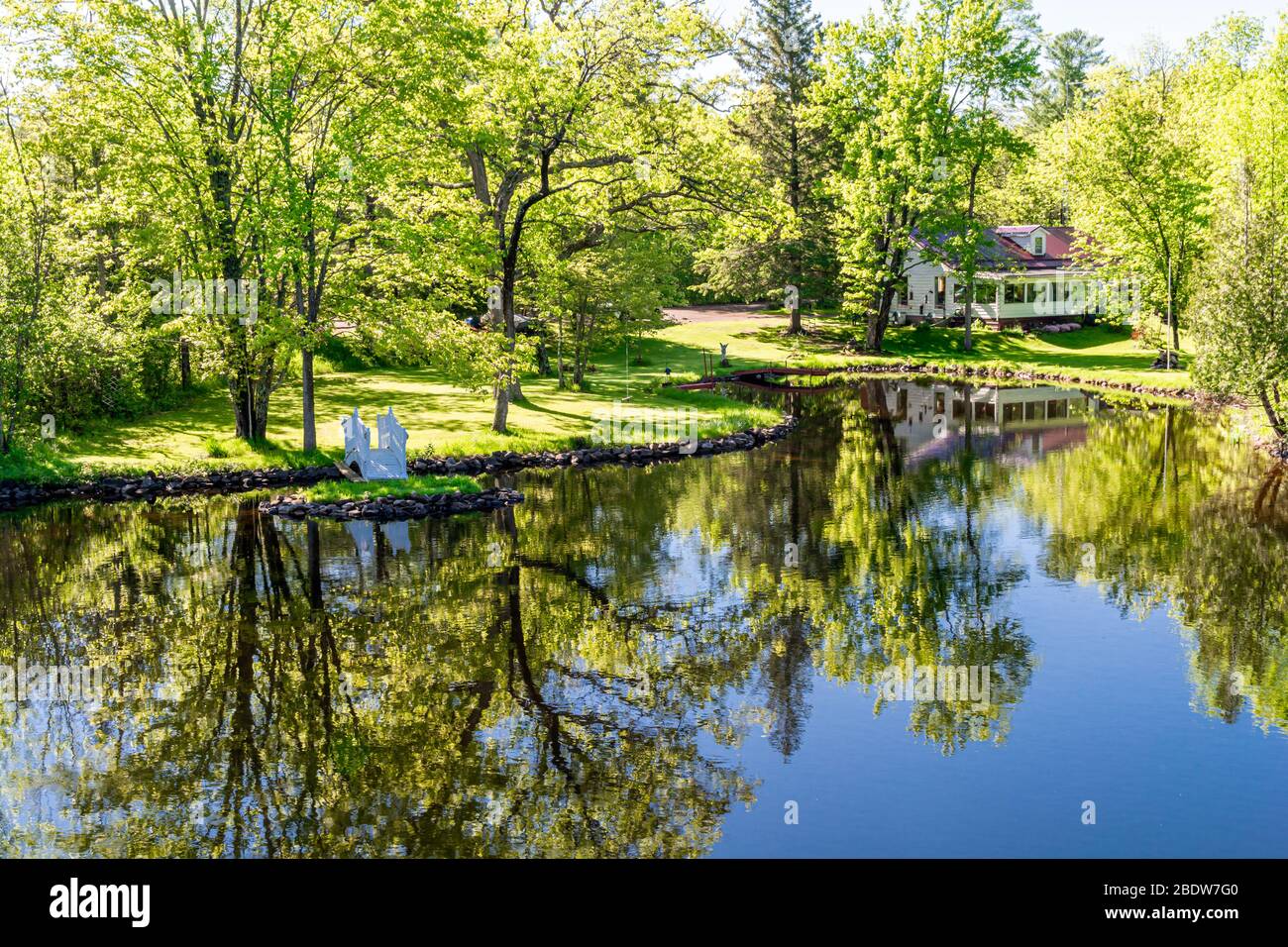 Canadian Cottage country Scene in summer Stock Photo - Alamy