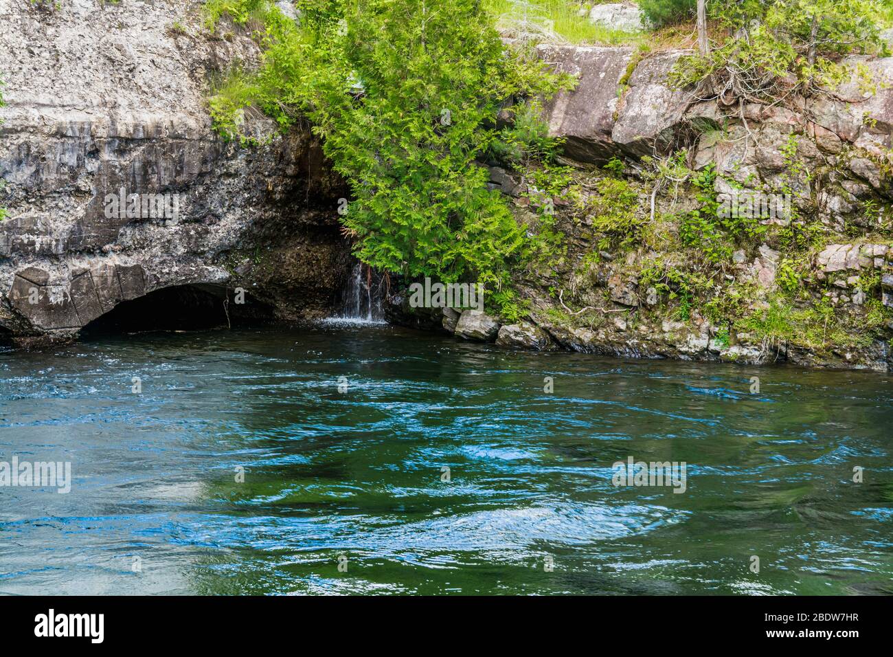 Canadian Cottage country Scene in summer Stock Photo - Alamy