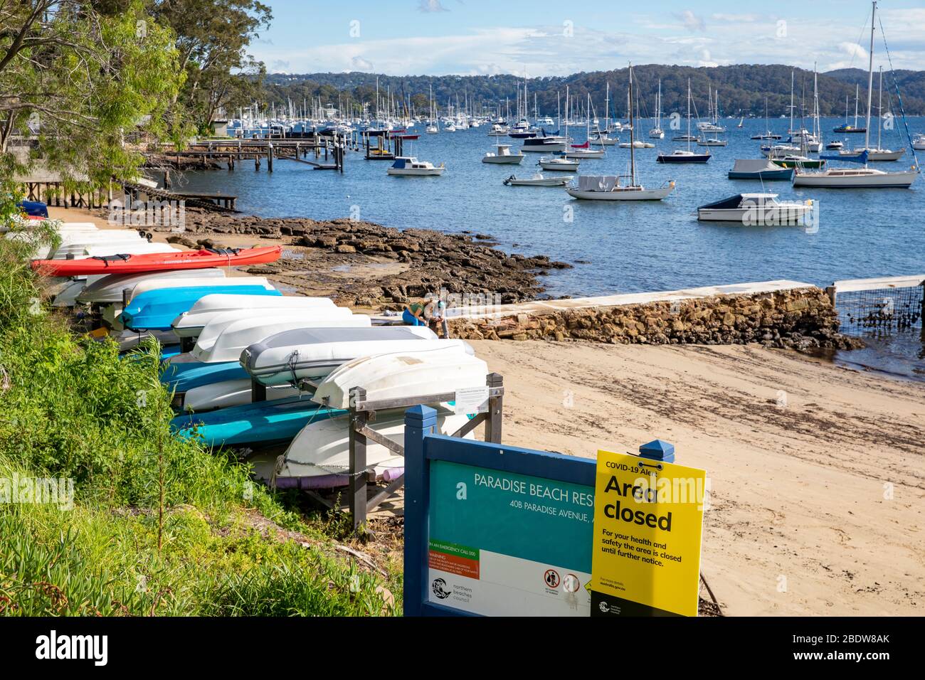 Paradise beach pittwater australia hi-res stock photography and images ...