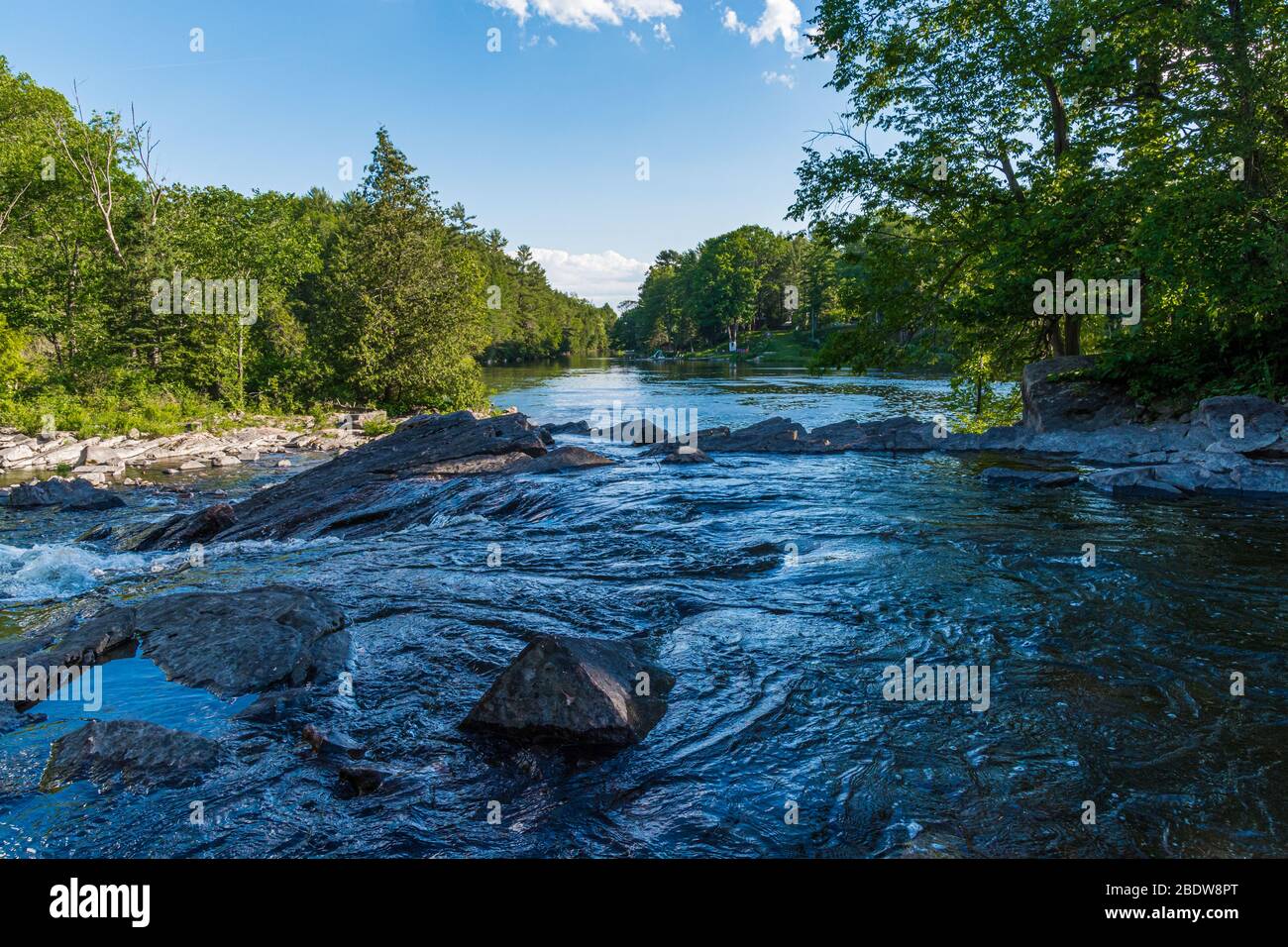 Canadian Cottage country Scene in summer Stock Photo - Alamy