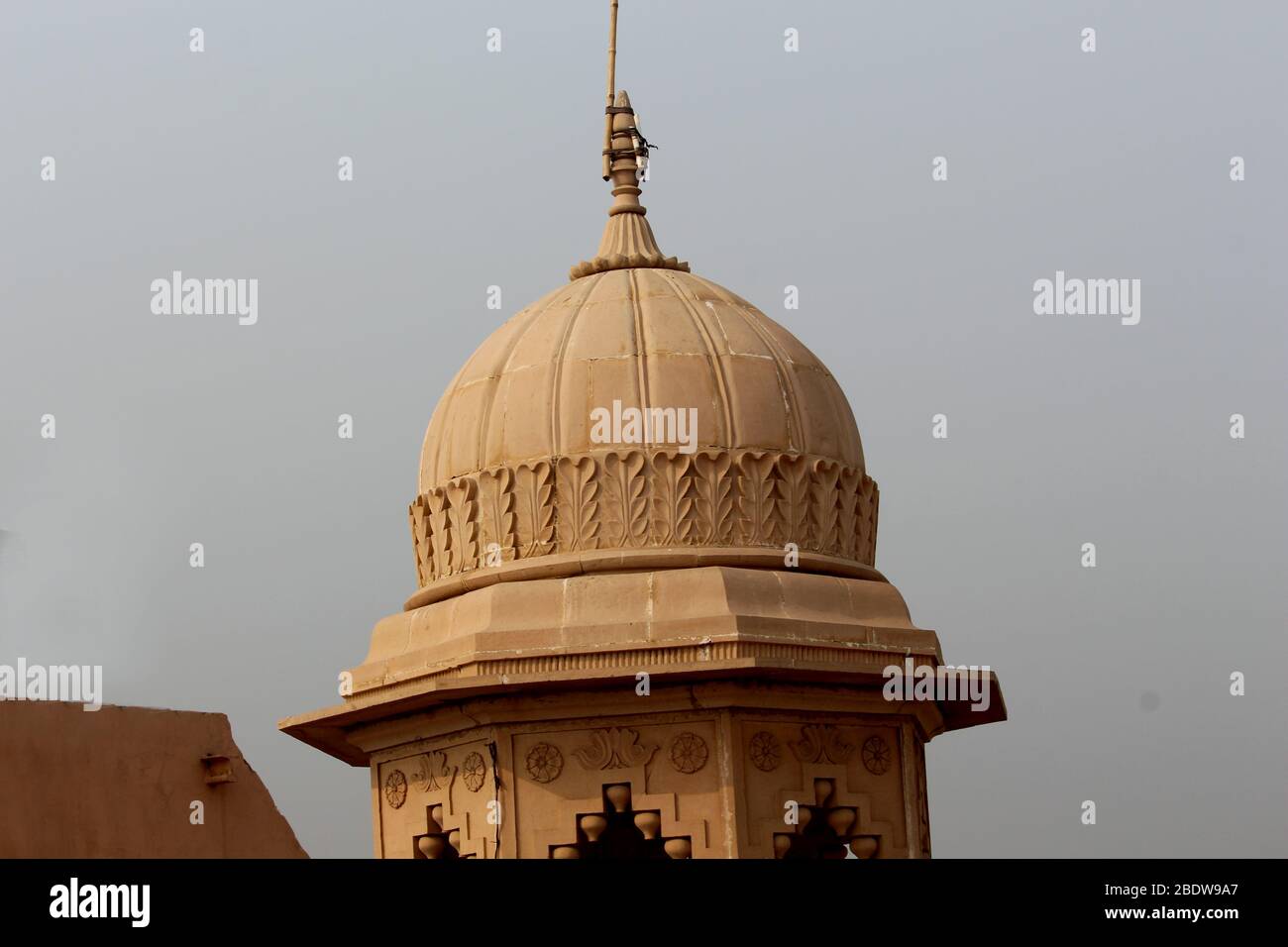Indian curved architecture hi-res stock photography and images - Alamy