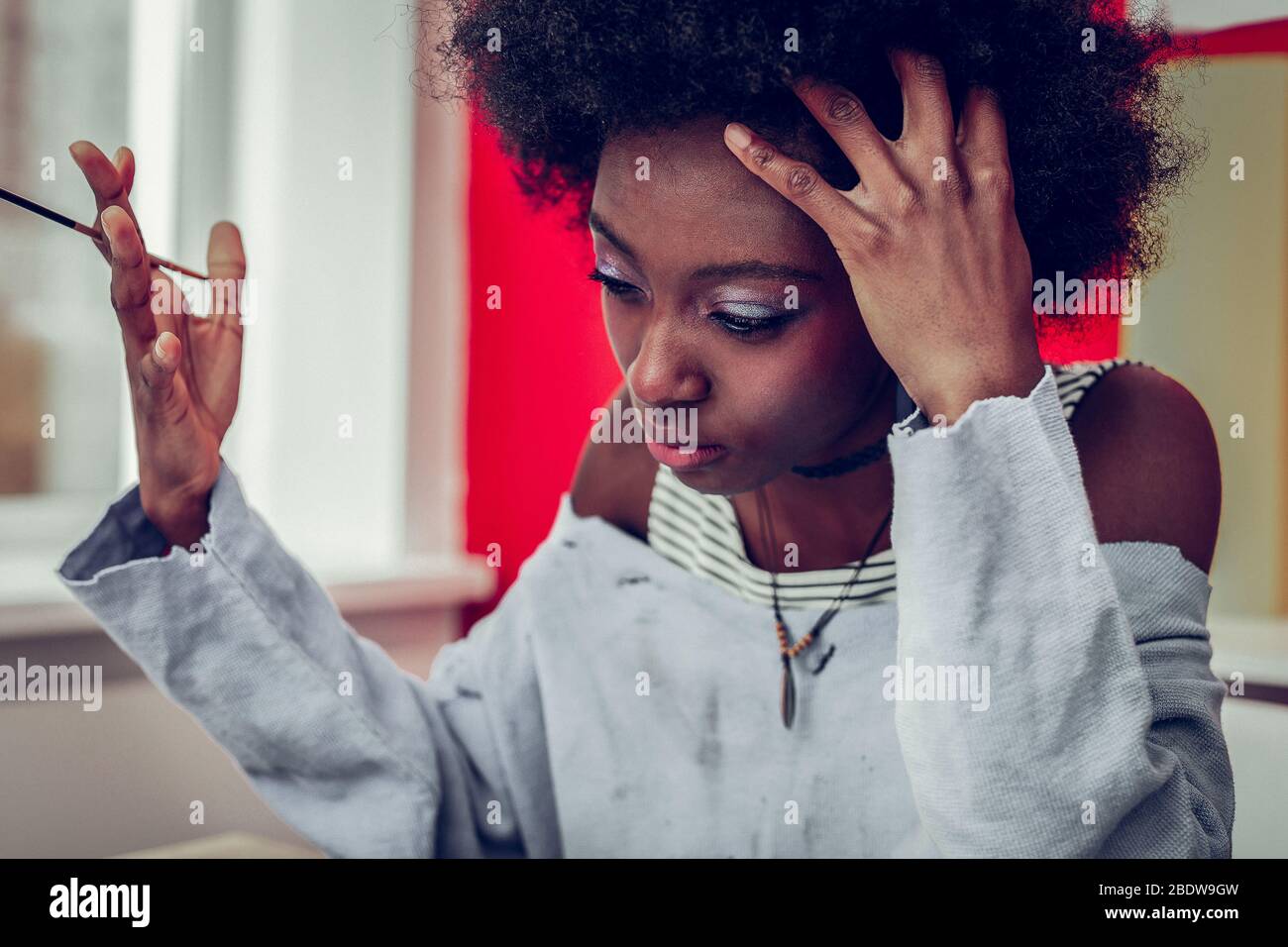 New ideas creative thinking process hi-res stock photography and images ...