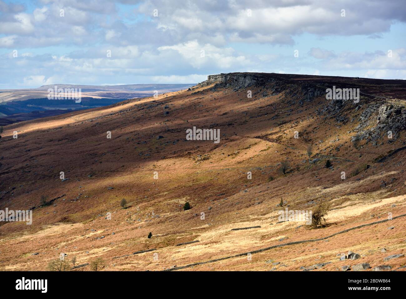 Stanage Edge,gritstone escarpment,Hathersage,Peak district national ...