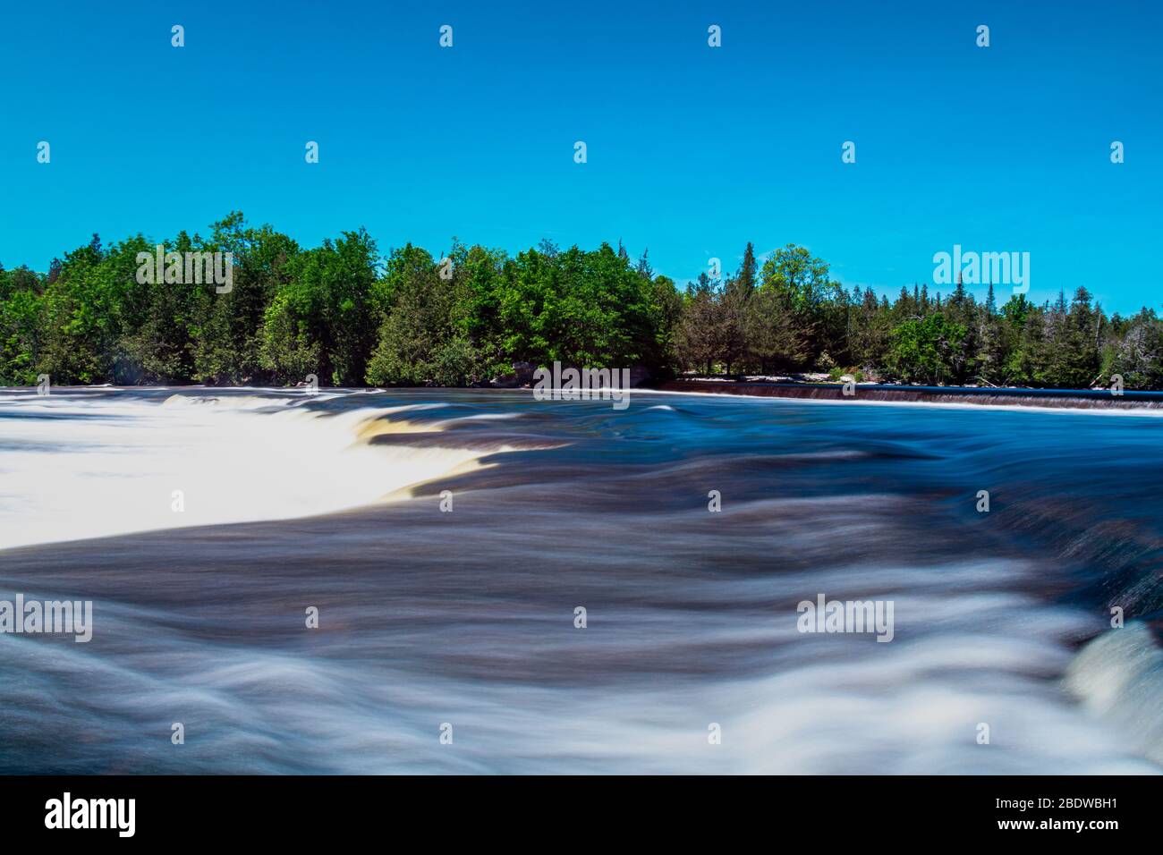 Canadian Cottage country Scene in summer Stock Photo - Alamy