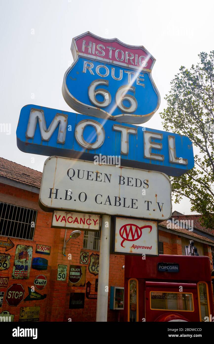 European and American highway signs and signs, Route 66 and signs Stock ...