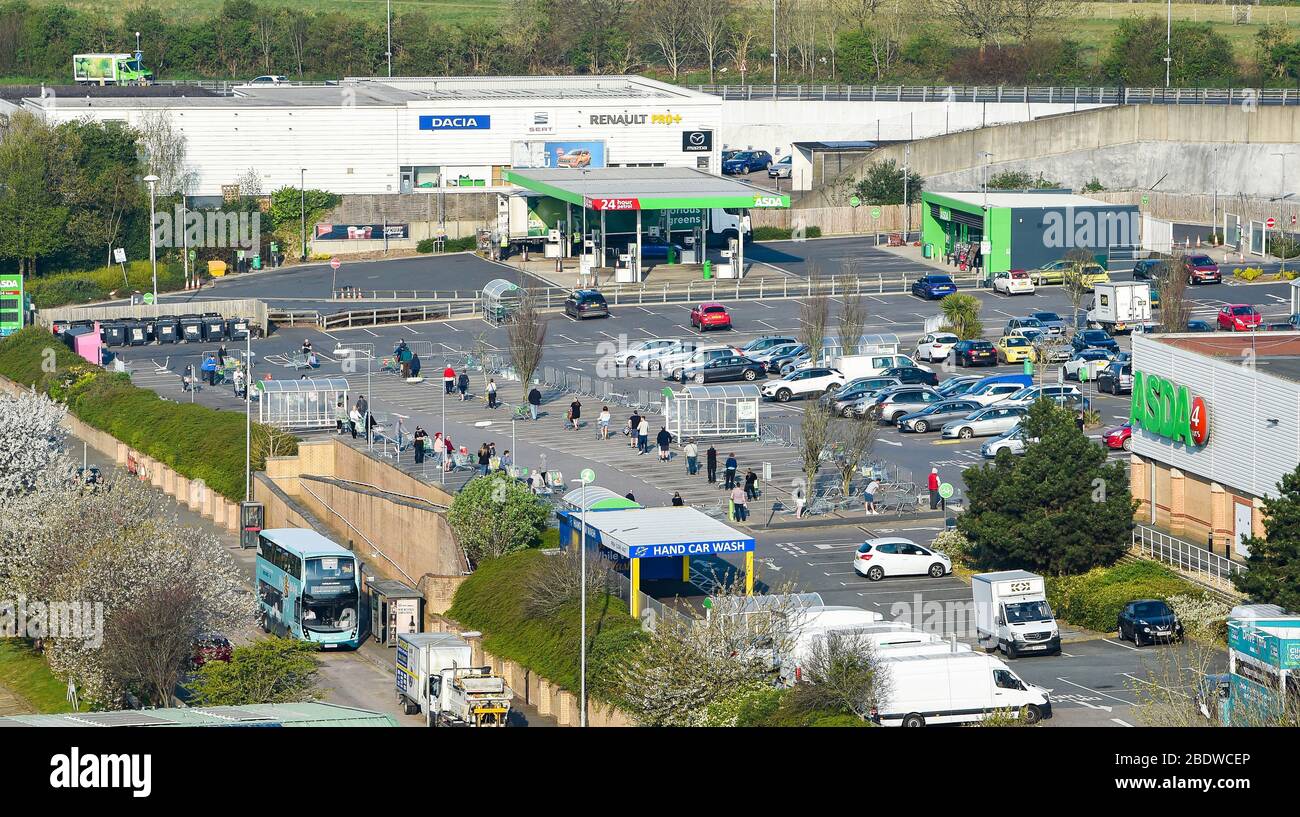 Asda shopping car hi-res stock photography and images - Alamy