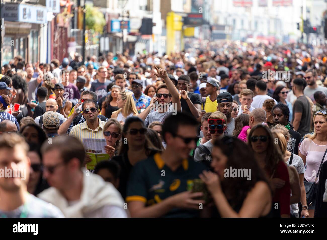 Notting hill carnival crowd hi-res stock photography and images - Alamy