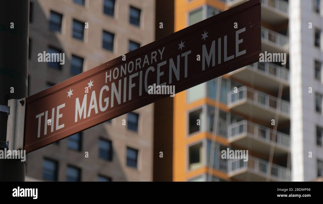 Burberry building chicago hi-res stock photography and images - Alamy