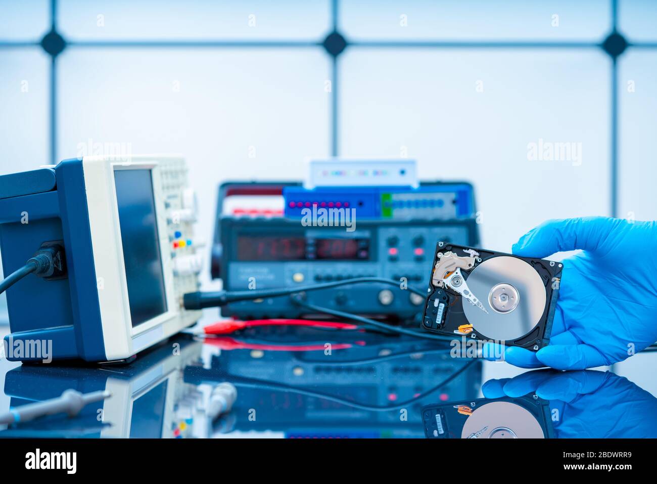 Fault diagnostics hi-res stock photography and images - Alamy