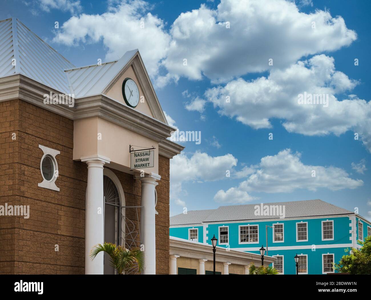 Nassau Straw Market Building Stock Photo - Alamy