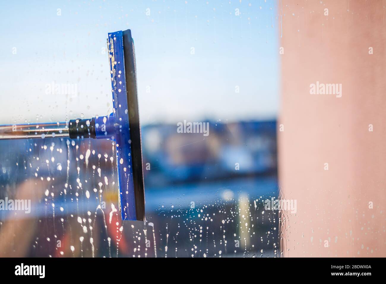 High rise window cleaner female hi-res stock photography and images - Alamy