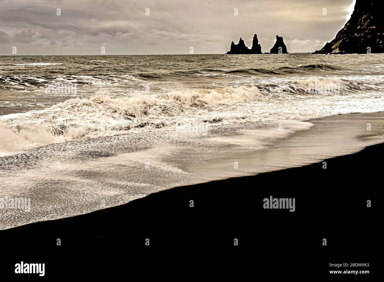 Spiaggia vulcanica hi-res stock photography and images - Alamy