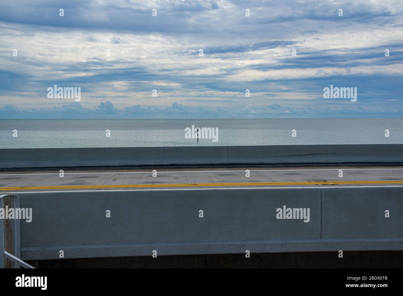 Highway Number 1 leading to key west showing the bridges from island to ...