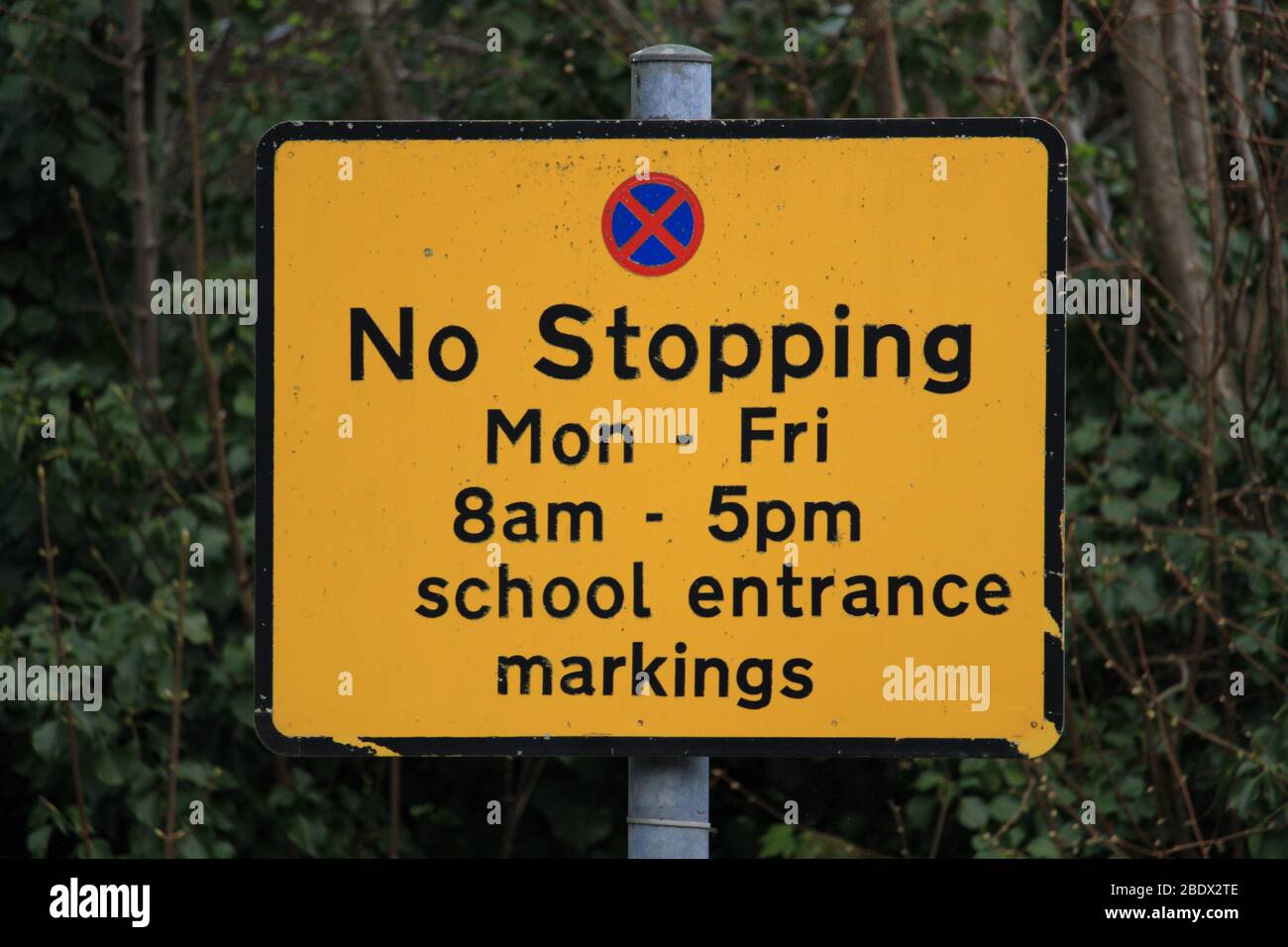 8am hi-res stock photography and images - Alamy