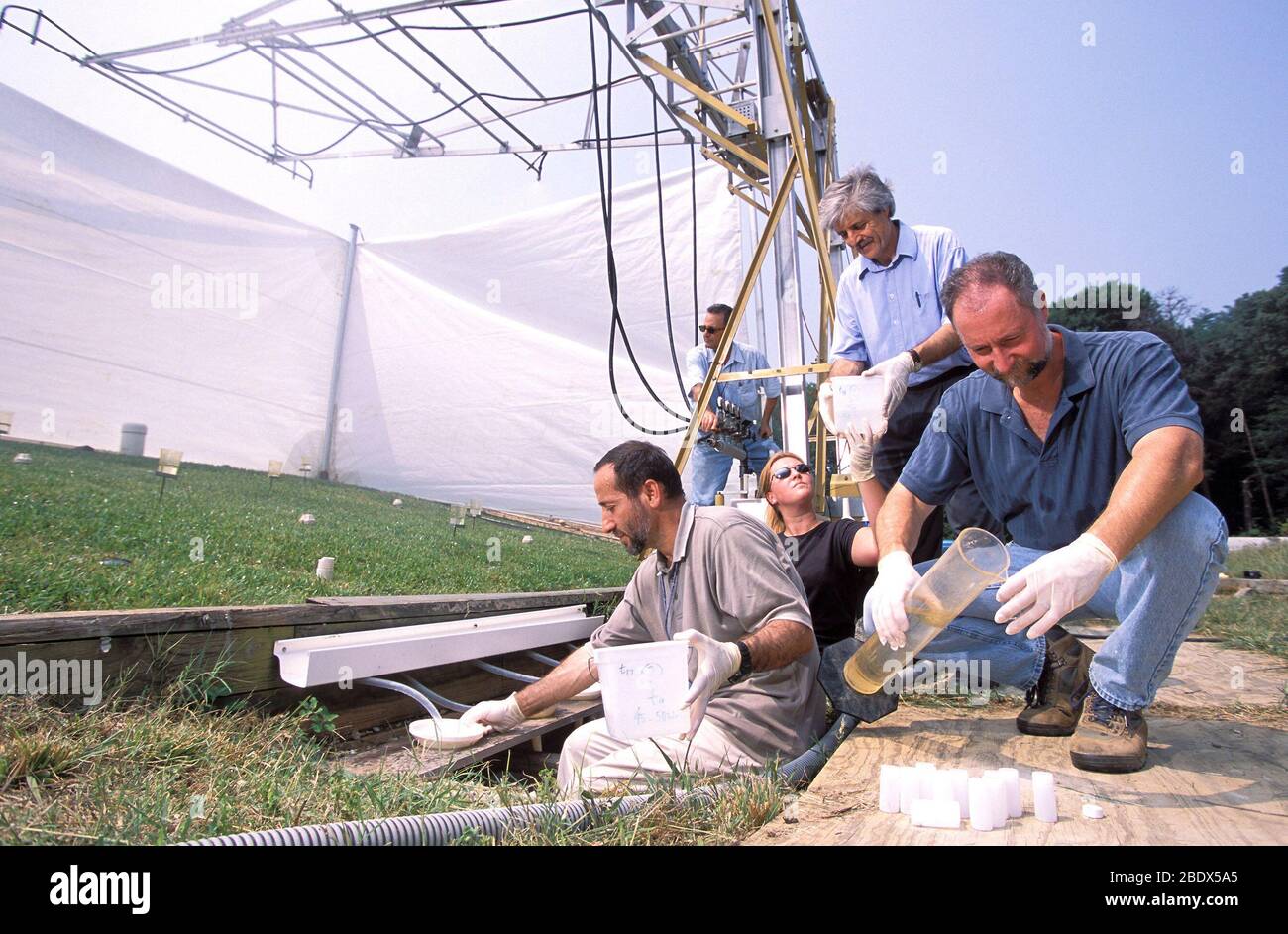 Rainfall simulation hi-res stock photography and images - Alamy