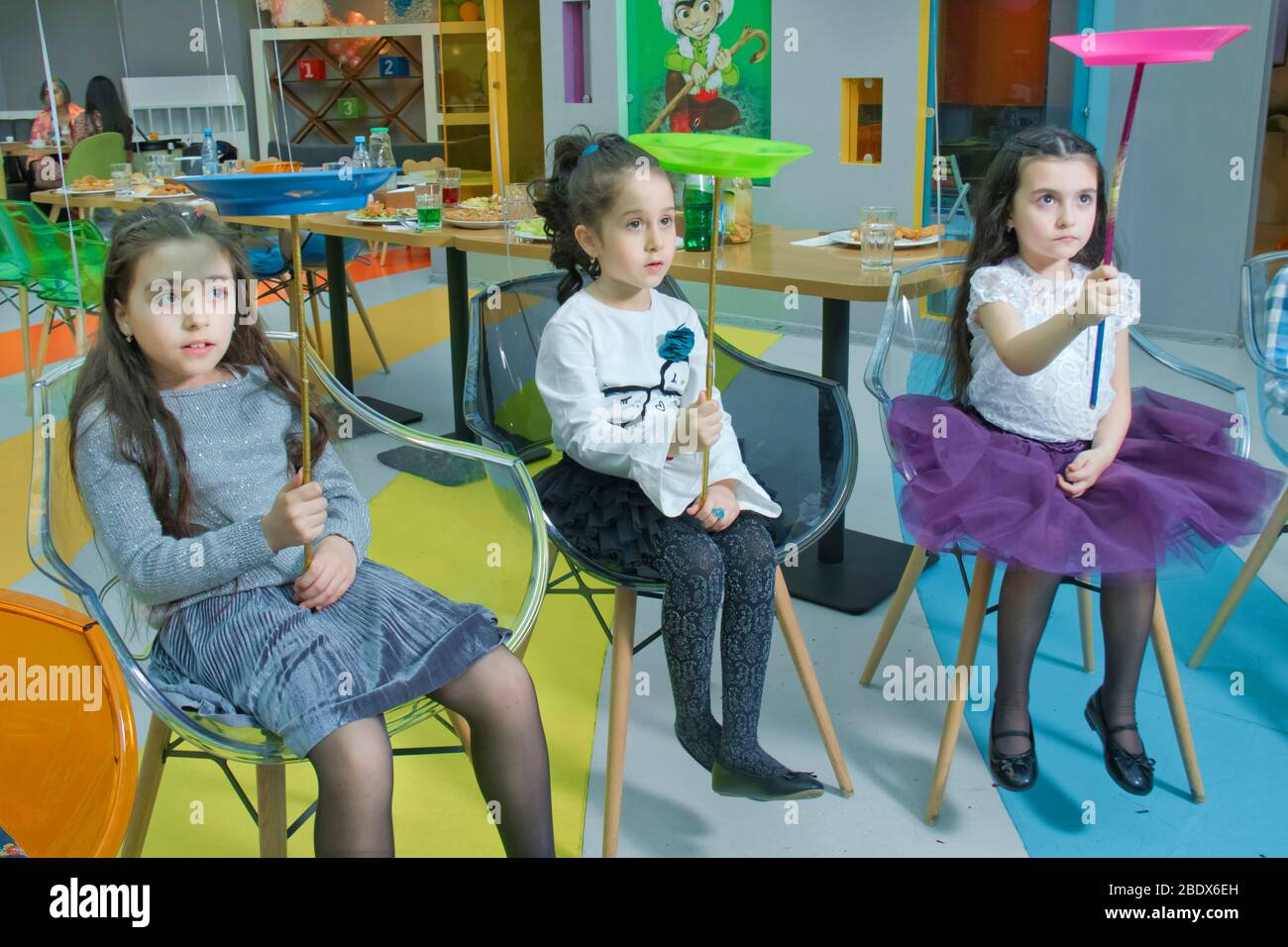 Fun with Spinning Plates .balancing a spinning plate. Kids learning how ...