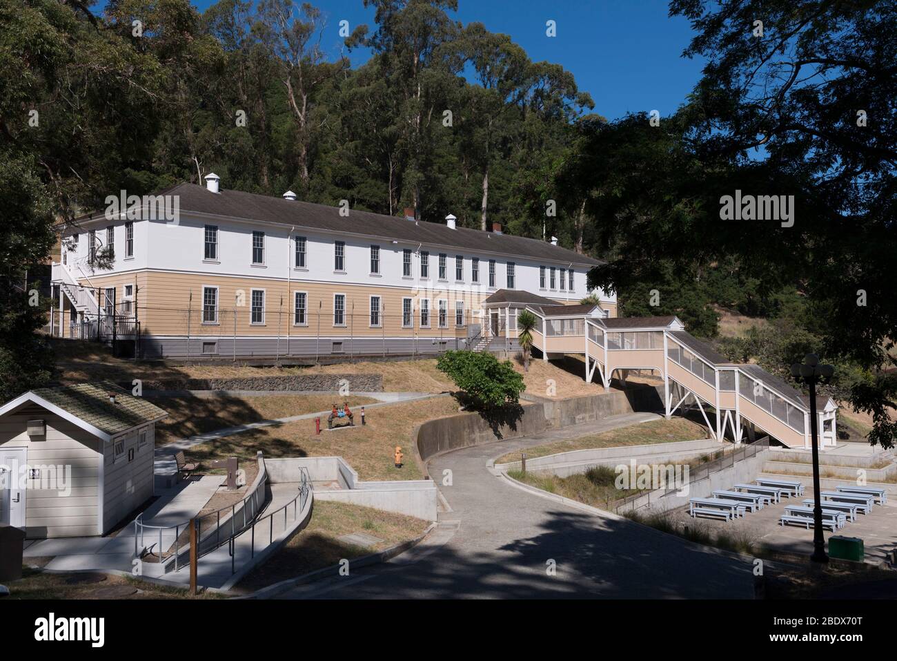 Angel island chinese immigration hi-res stock photography and images ...