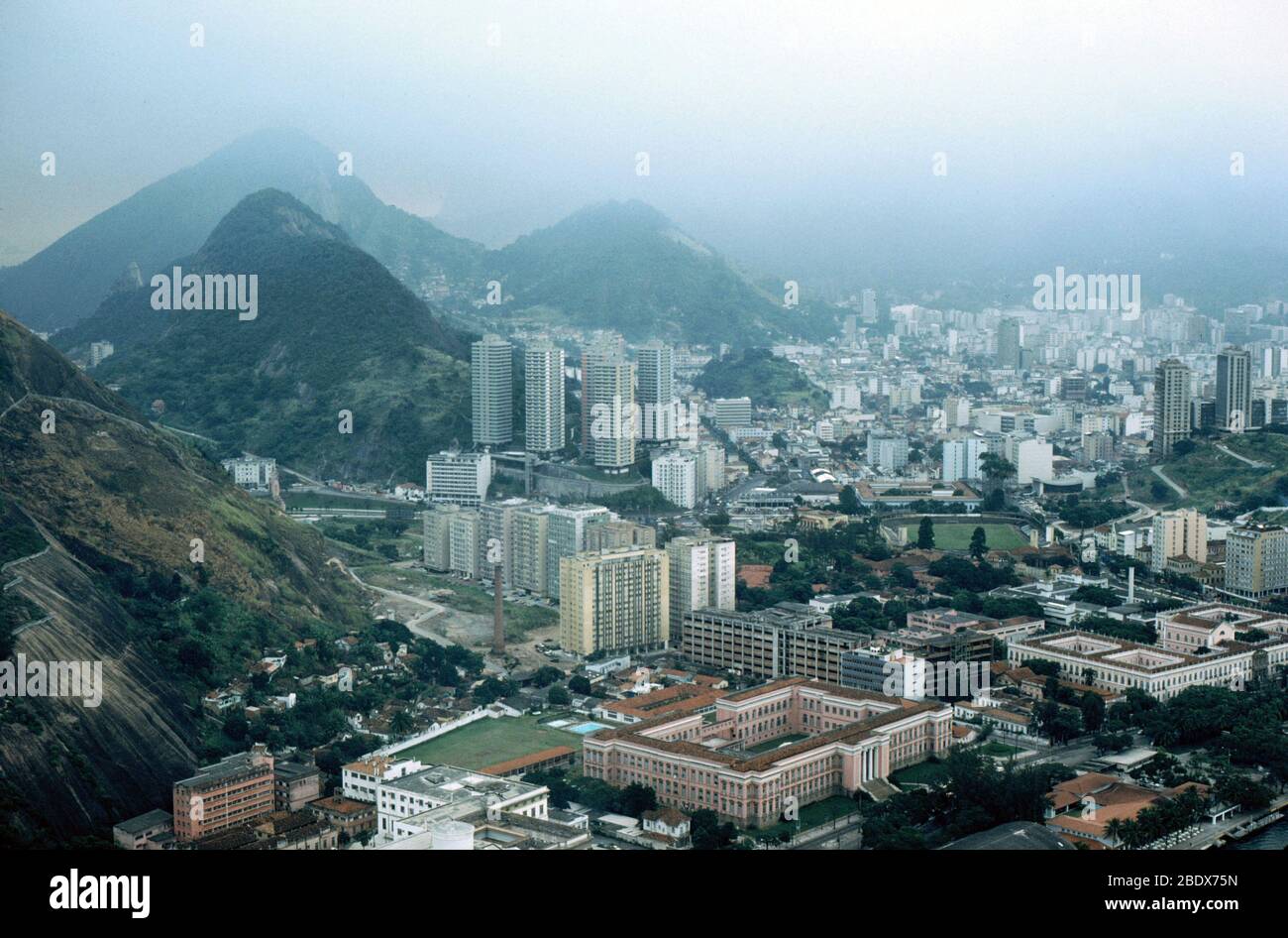 1970s buildings hi-res stock photography and images - Alamy