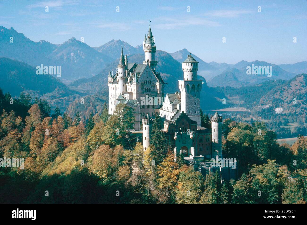 Schloss neuschwanstein turret hi-res stock photography and images - Alamy