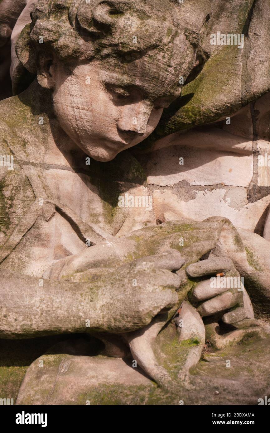 Statue of La Ville de Lyon Stock Photo - Alamy