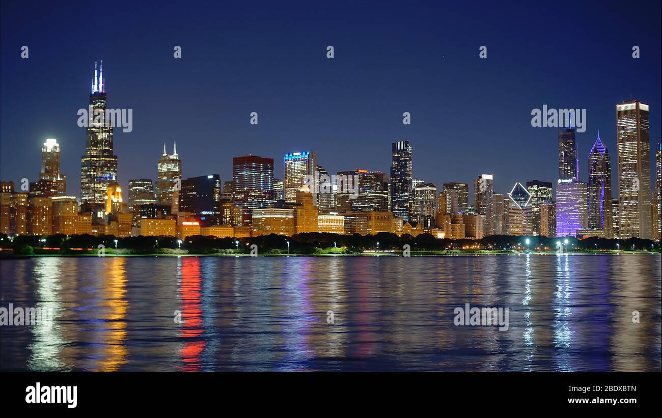 Chicago time lapse city hi-res stock photography and images - Alamy