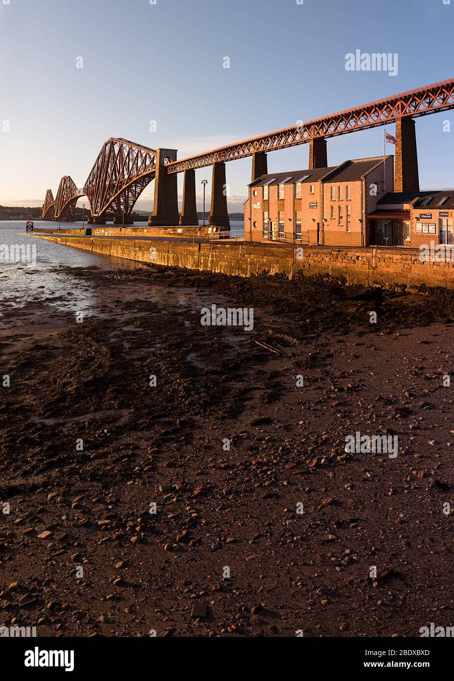 Forth bridge sunset hi-res stock photography and images - Alamy