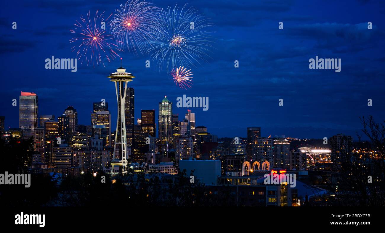 Seattle new years eve fireworks hi-res stock photography and images - Alamy