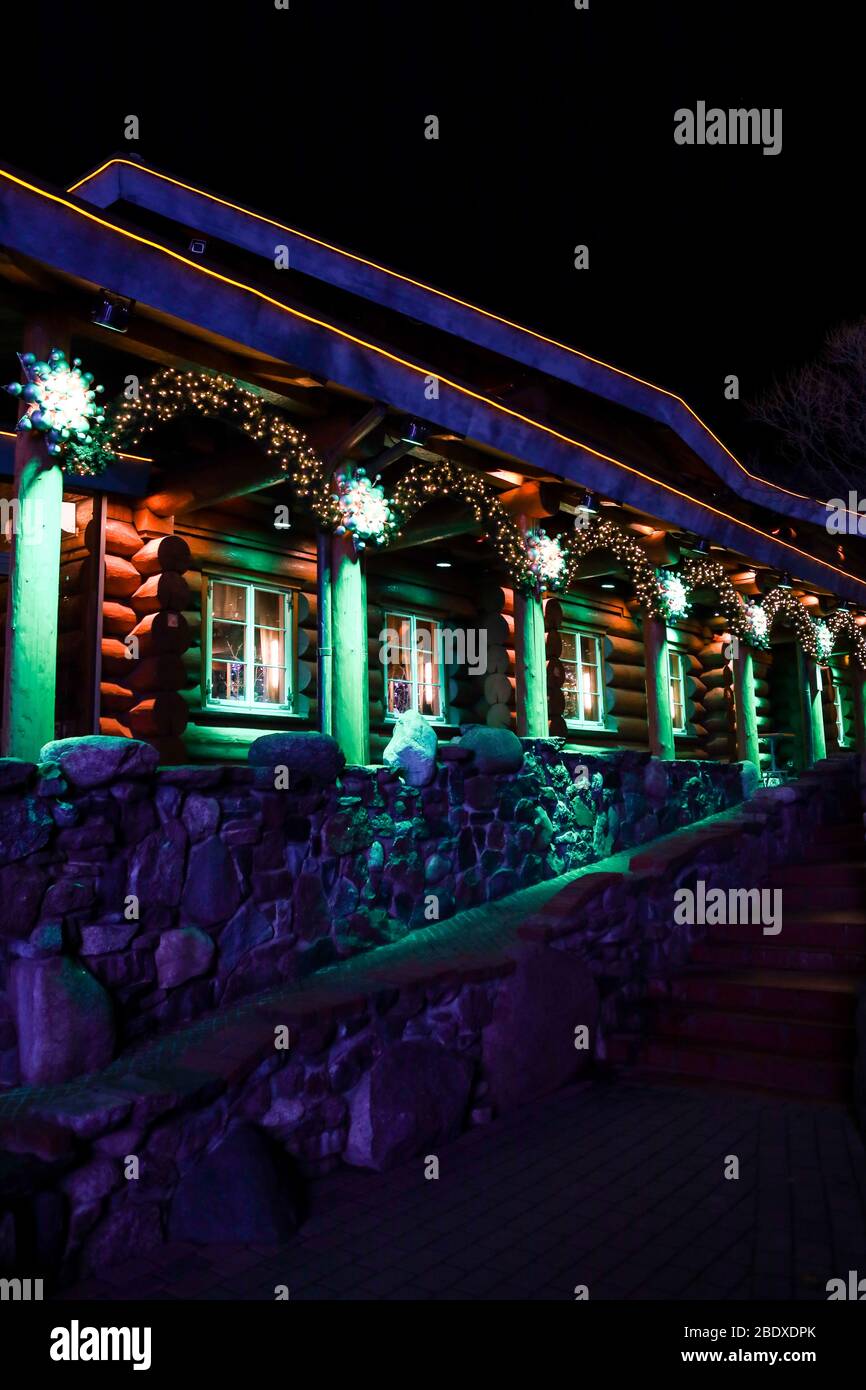 Weekend house hi-res stock photography and images - Alamy