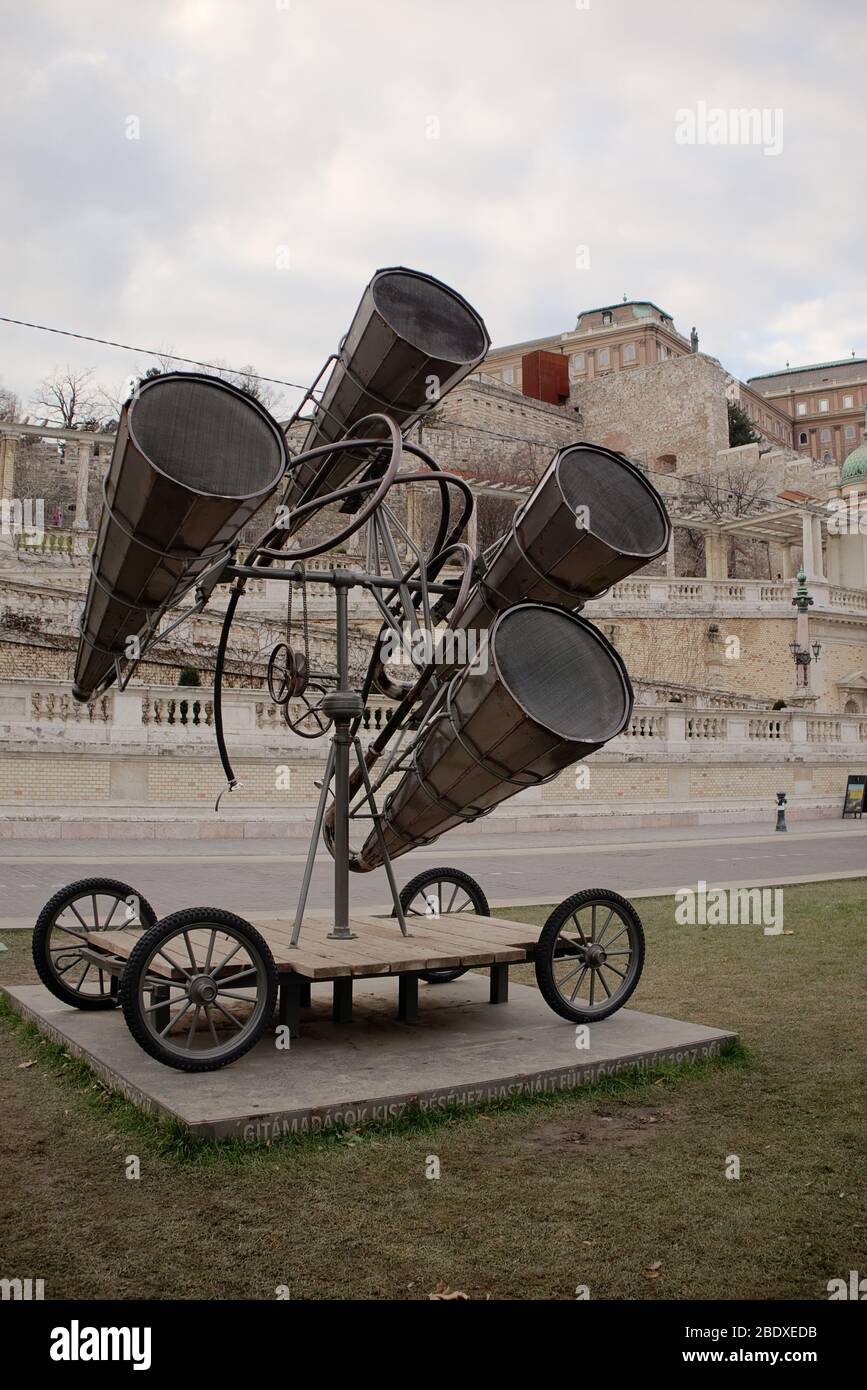 Listening Ear acoustic aircraft detection World War 1 Stock Photo - Alamy