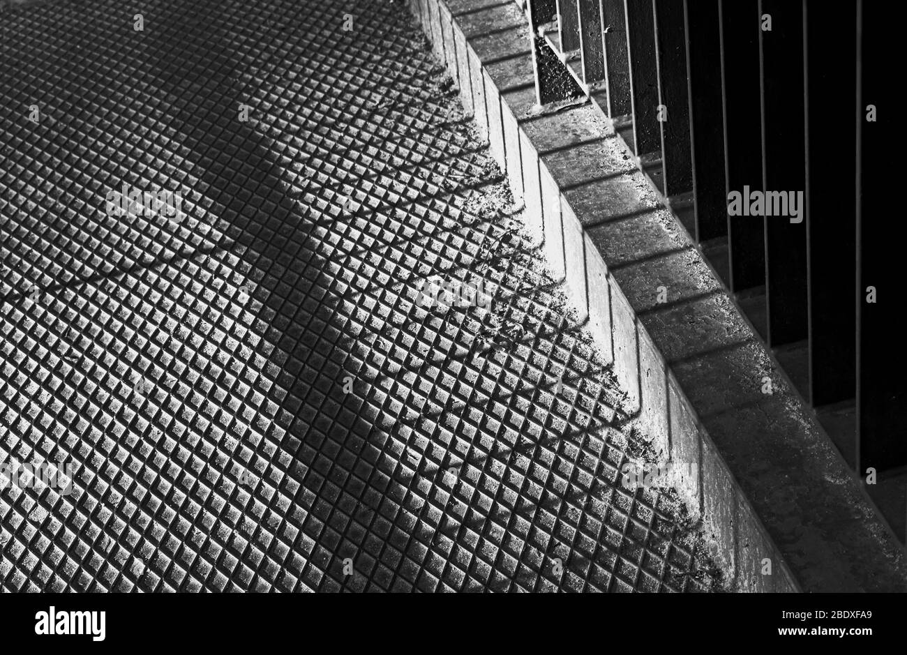 Bridge texture hi-res stock photography and images - Alamy