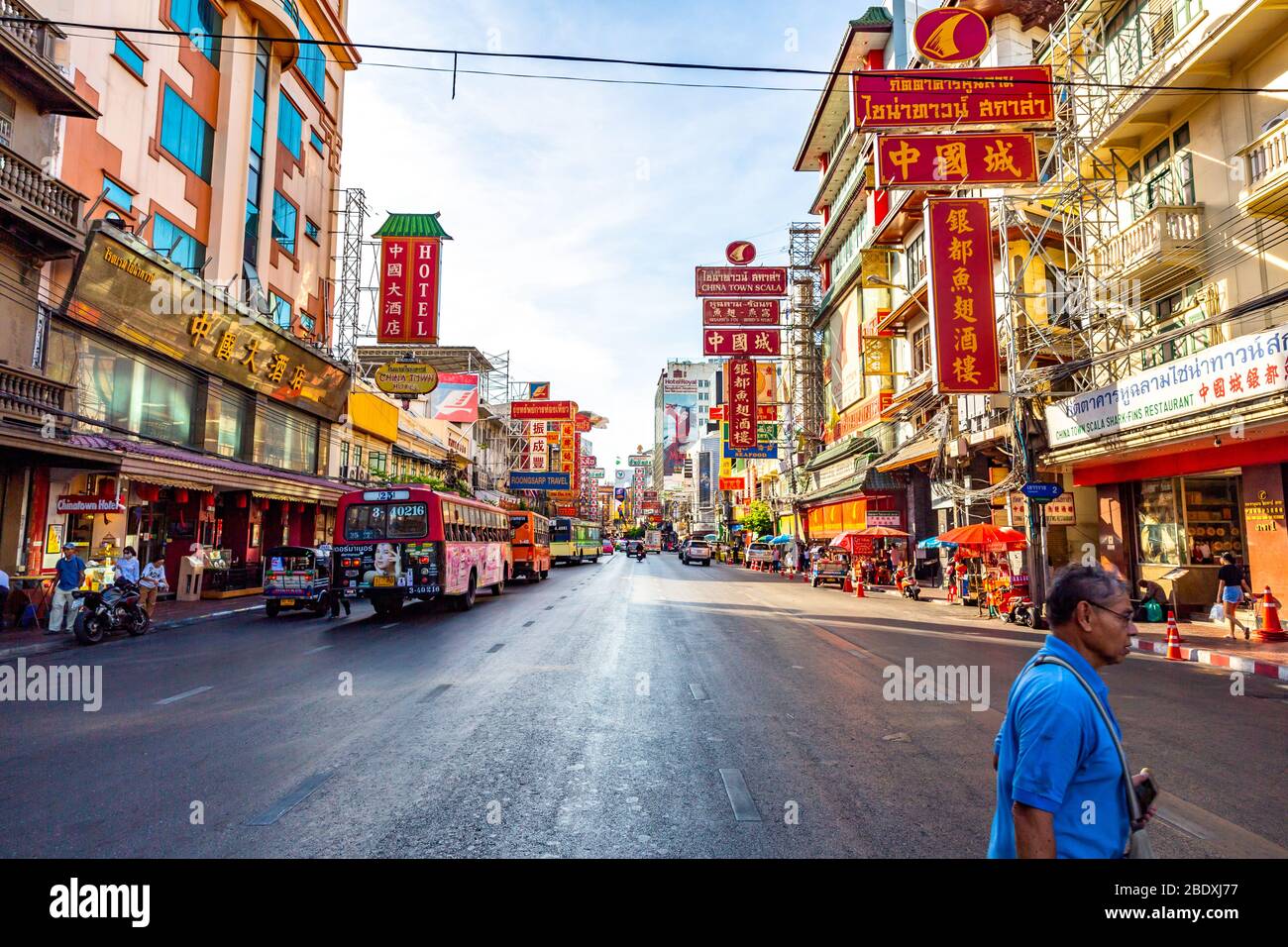 Bangkok Chinatown Sightseeing High Resolution Stock Photography and Images - Alamy