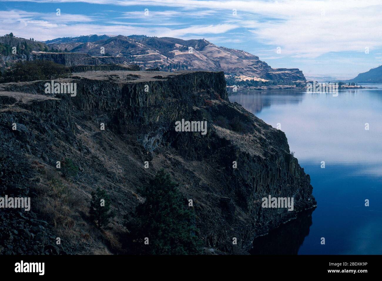Columbia River Bluffs Stock Photo - Alamy