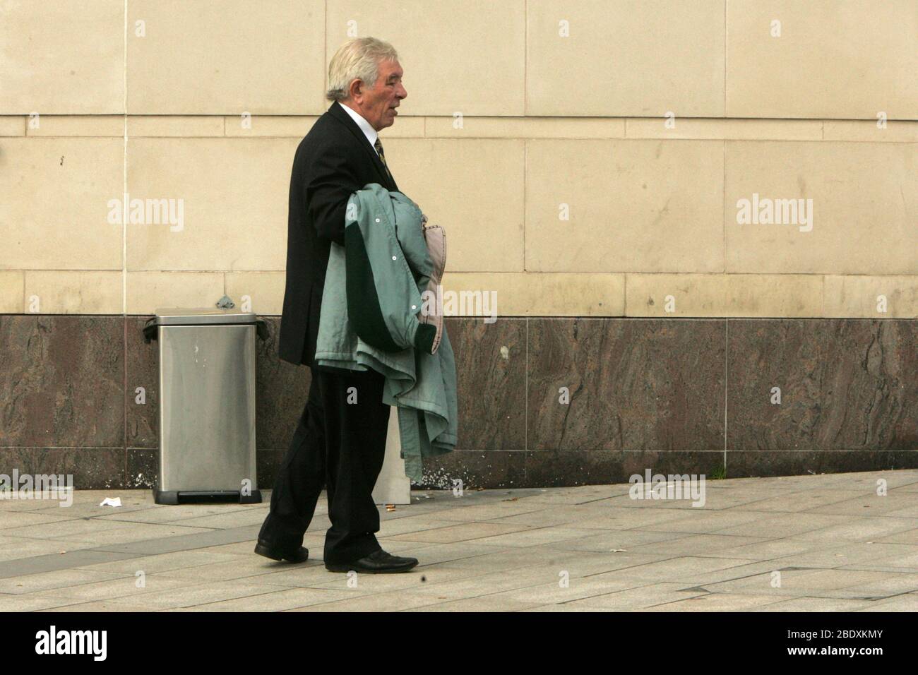 Was killed in the omagh explosion hi-res stock photography and images ...