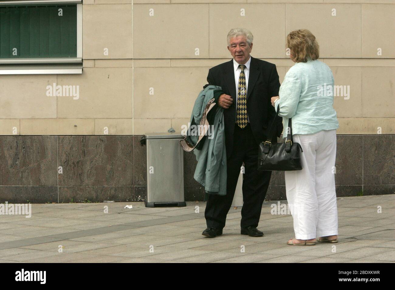 In the omagh bomb explosion hi-res stock photography and images - Alamy