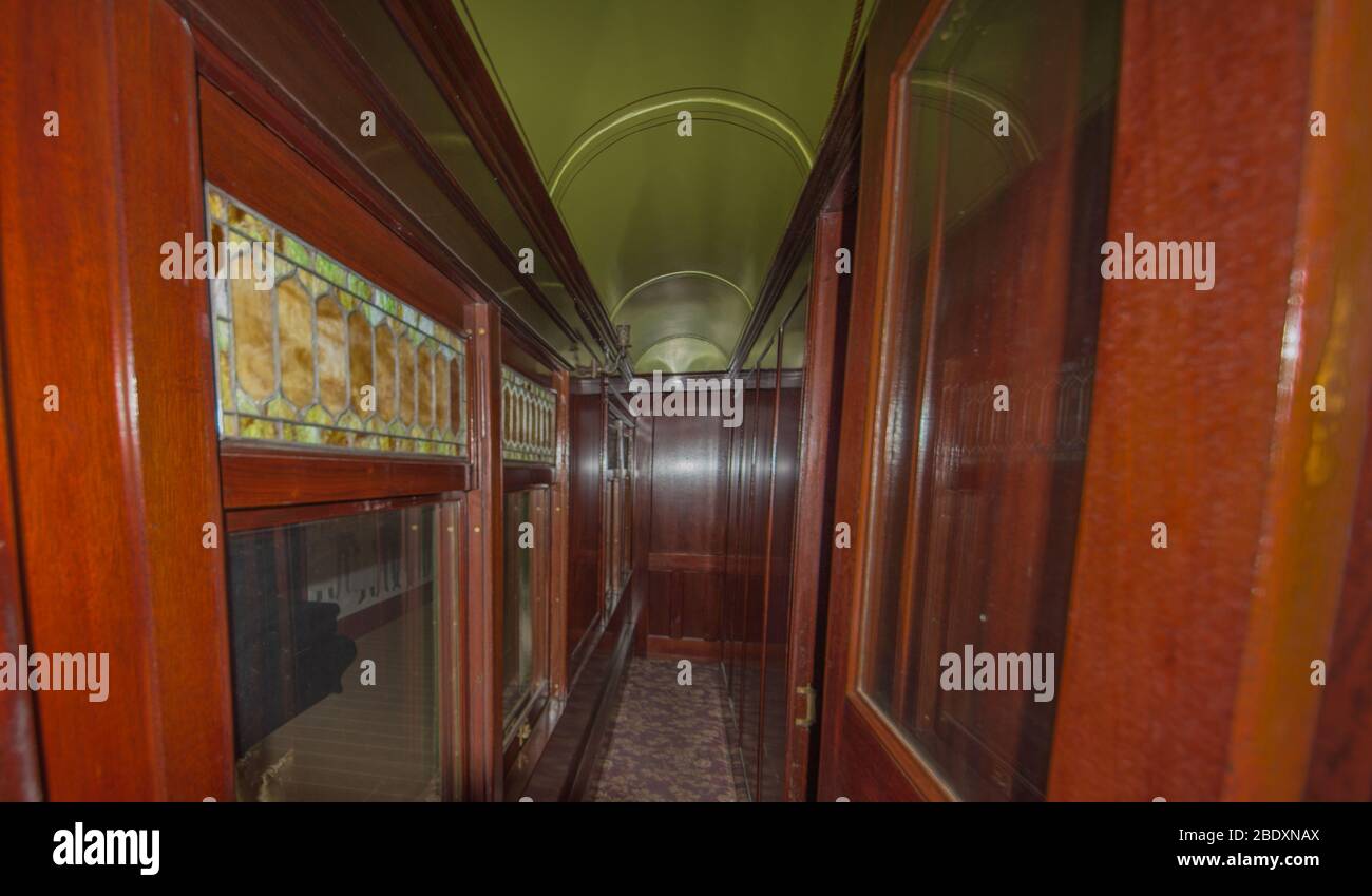 Pullman car hi-res stock photography and images - Alamy