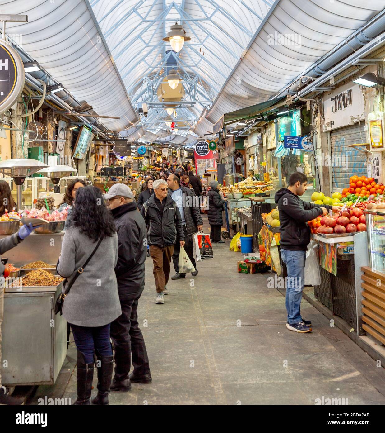 Shuk Jerusalem High Resolution Stock Photography and Images - Alamy