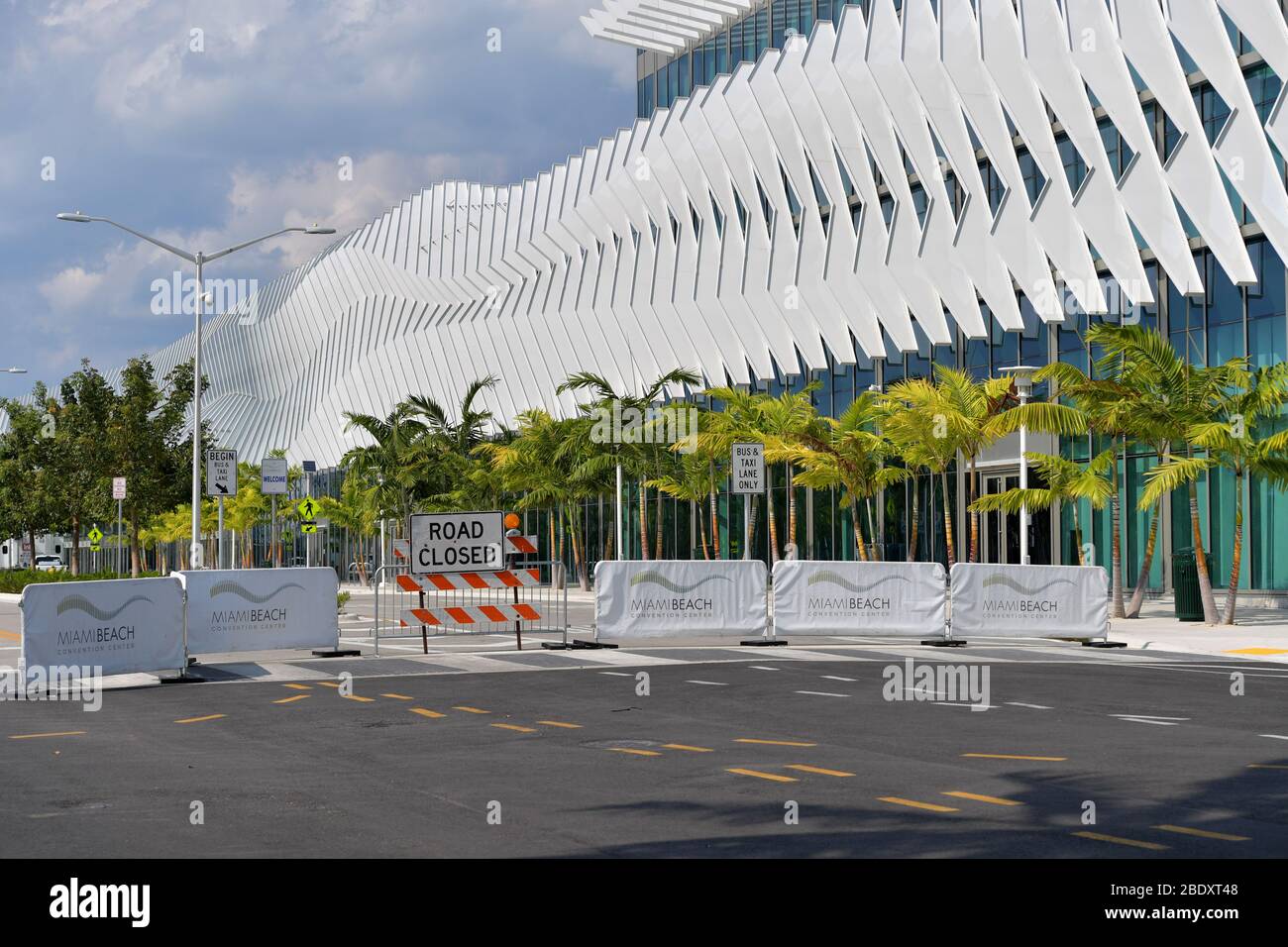 Convention center drive miami hi-res stock photography and images - Alamy